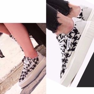adidas | Shoes | Nwt Adidas Hypersleek Printed Platform Sneaker | Poshmark